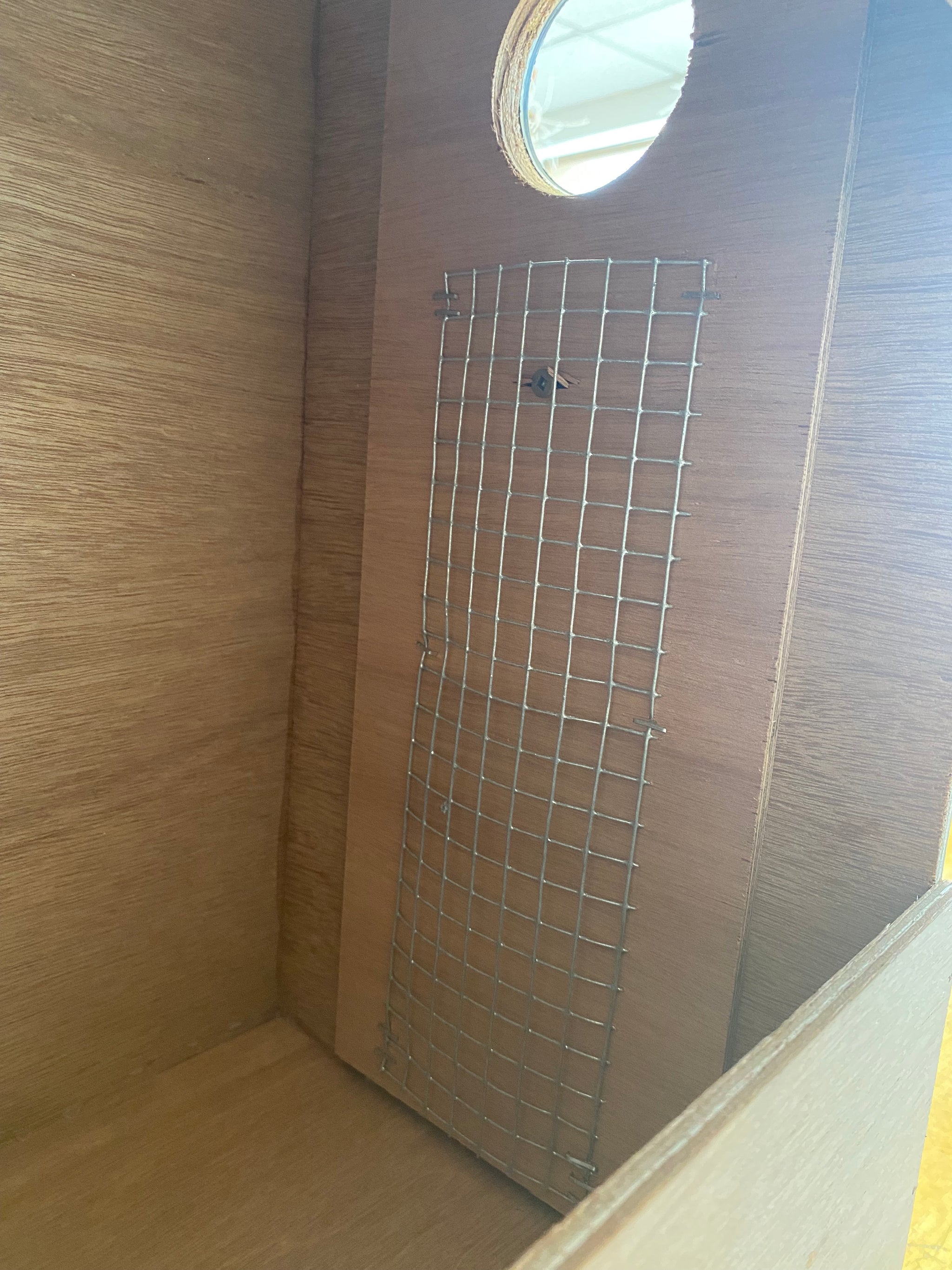 Nest&nest boxes — Aves Canada